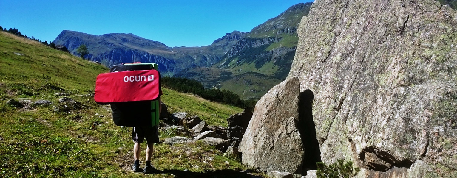 Ocun Paddy Sitcase 3-in1 Crashpad im Test | Bergzeit Magazin