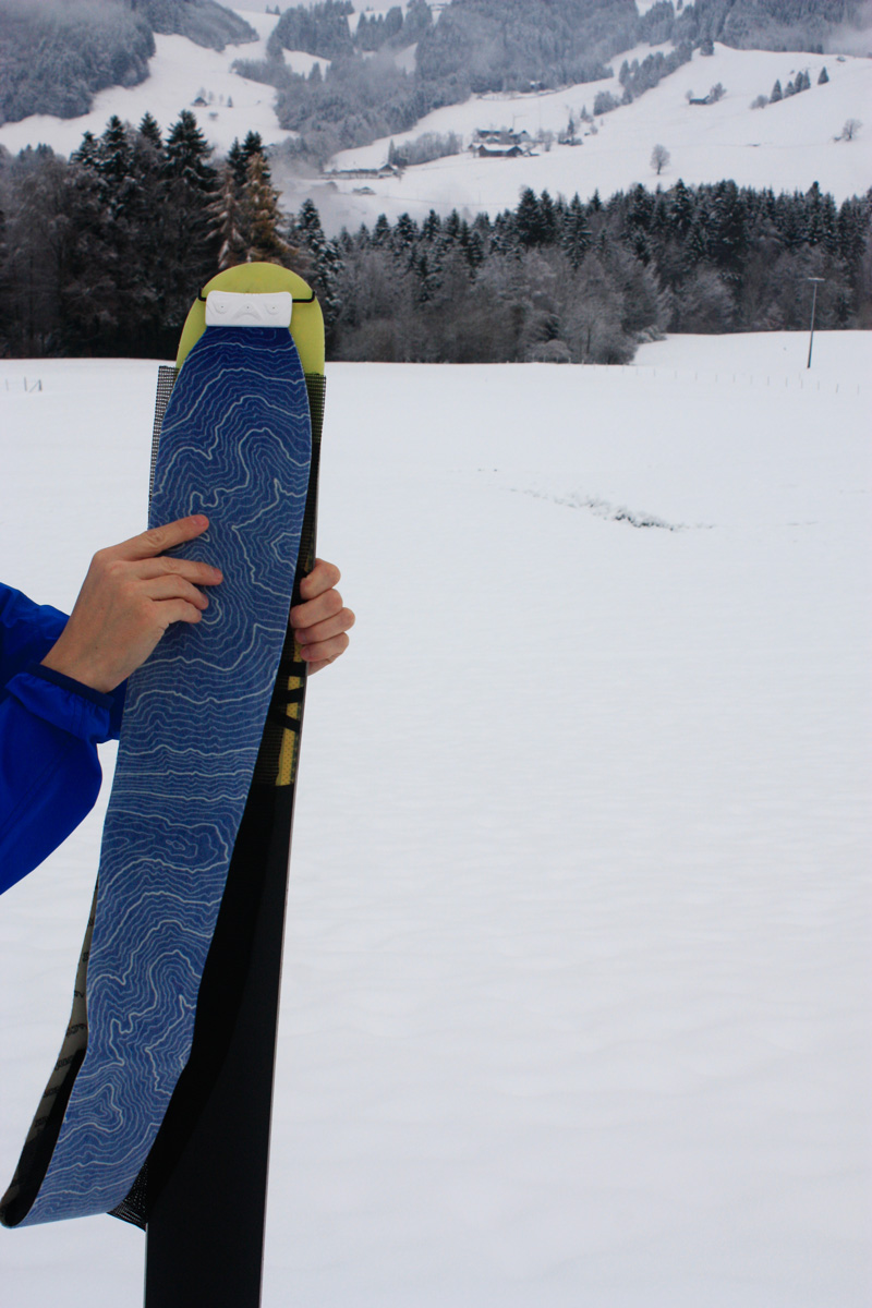 Skifelle richtig aufziehen, abziehen und zusammenlegen