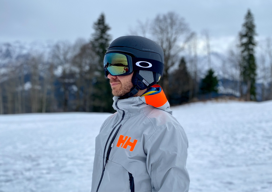Im Test: Flight Tracker XL Skibrille & MOD 5 Skihelm von Oakley