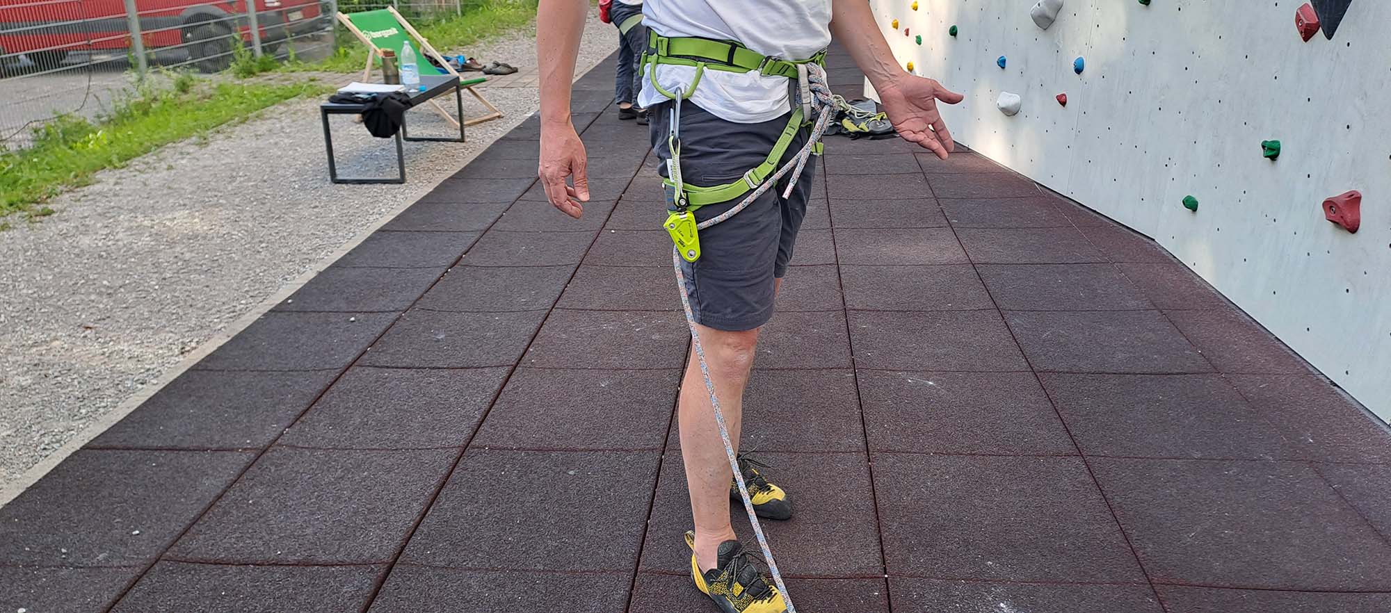 Edelrid Ohm: Das Zusatz-Sicherungsgerät im Test | Bergzeit Magazin