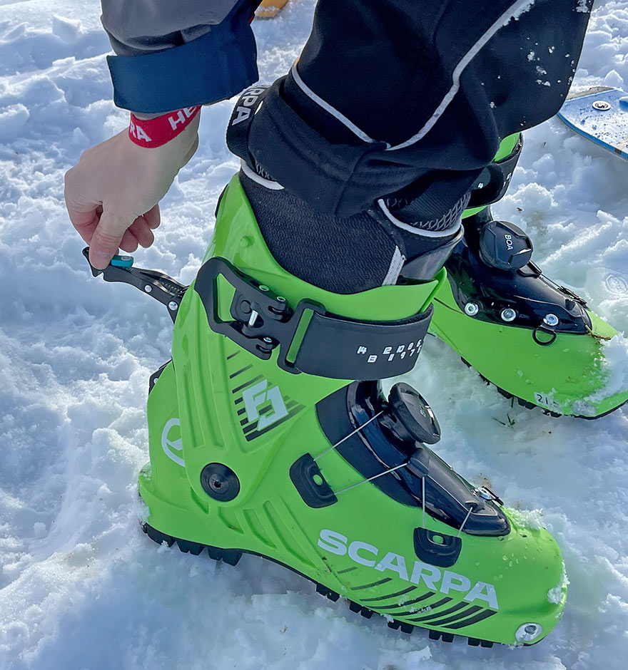 Scarpa F1 Junior Kinder-Skitourenschuh im Test | Bergzeit Magazin
